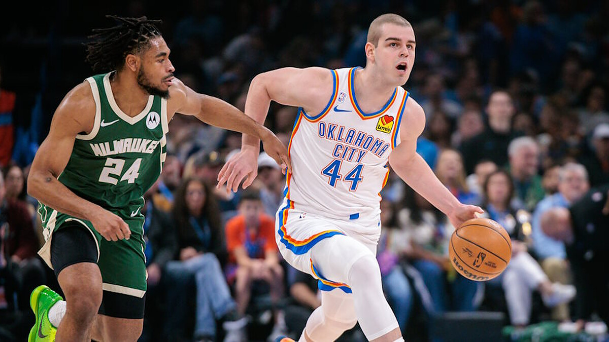 Nikola Topic returns to the sidelines after offseason back surgery ...